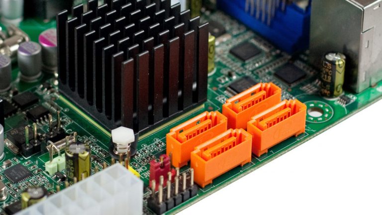 SSD Drives Part I: Connectors, Interfaces & Protocols